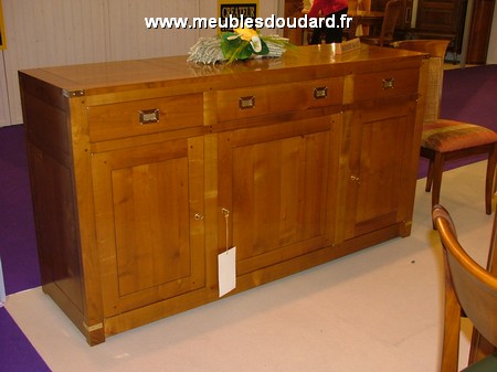 buffet bas rustique